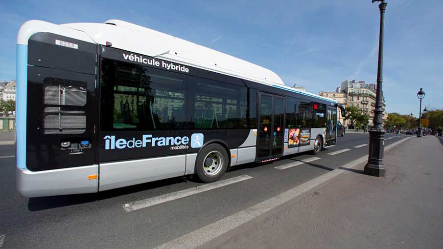 Histoire du bus : quand a-t-il été inventé et comment il a évolué